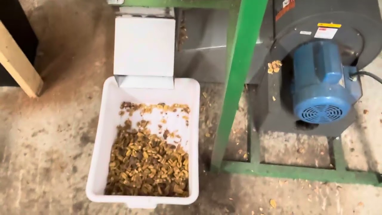 Pecan cracking and shelling at Pecan Lane, your partner for quality pecans.