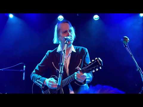 Chuck Prophet and Cumbia Shoes - A Good Day To Be Alive