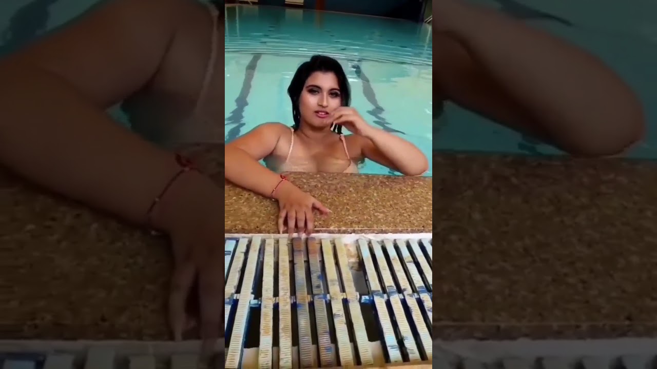 big boobs #swiming#bikini#video# #gorgeous 🍅🍌🍆👙🍑wow