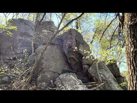 Invisibility Cloak | Devil's Lake Bouldering