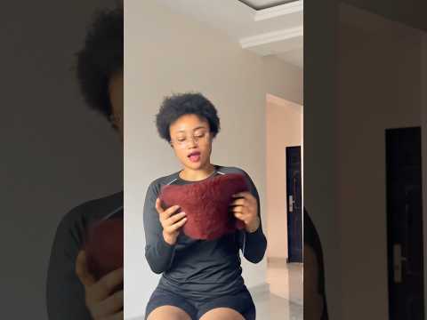 #microminitwists #afrokinkyhair #afro #afrohair #sheilacourage #qvr #humanhair #humanhairafro