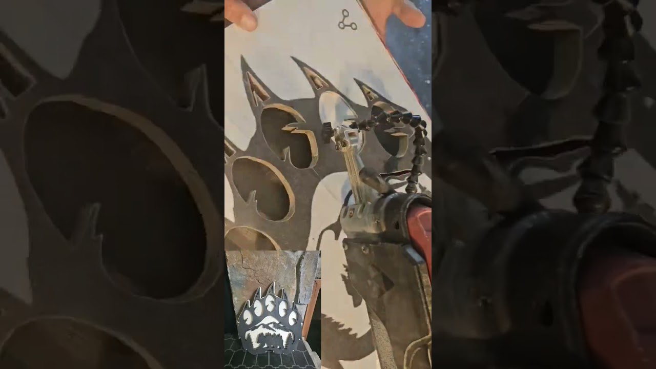 🐾 Just finished up this layered bear paw wilderness scene — all cut by hand on my scroll saw! 🐻🌲