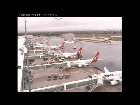 Time lapse Australian and Japanese airport webcams