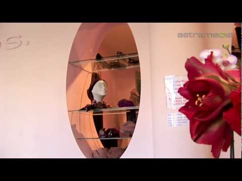slips., München; Hip fashion: SHOPPING: GERMANY: by ...