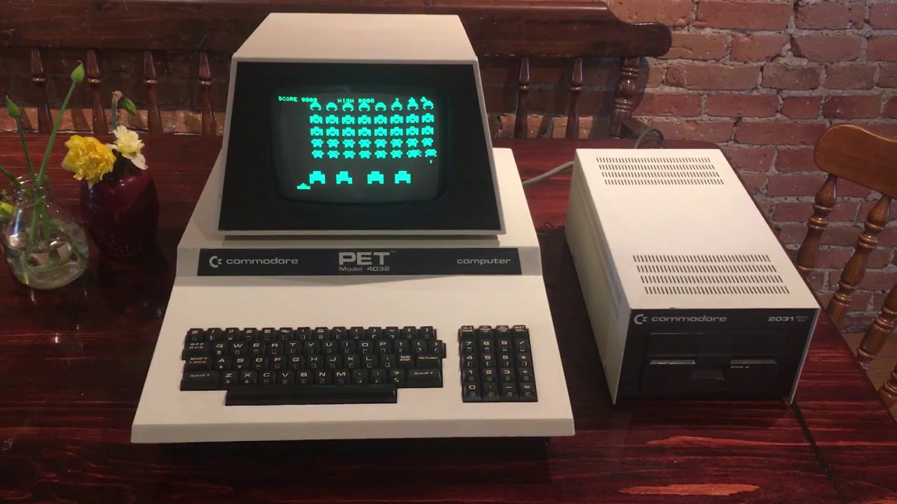 Commodore PET 4032 - How To Load and Run Programs via Floppy
