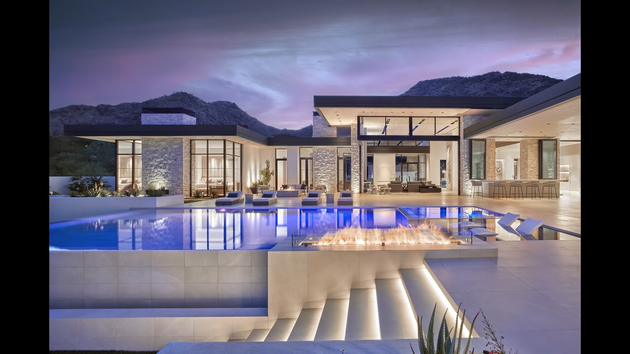 Ebony & Ivory: A Luxury Custom Home by BedBrock Developers in Paradise Valley, AZ