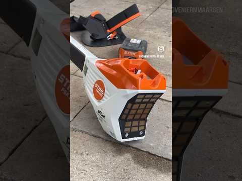 The new Stihl FSA 200, the strongest AP brush cutter. Via @poelonline #stihl #stihlfsa200