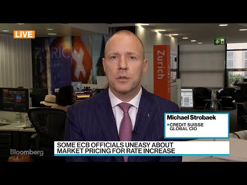 Earlier-Than-Expected ECB Hike to Hurt Europe Stocks, Credit Suisse CIO Says