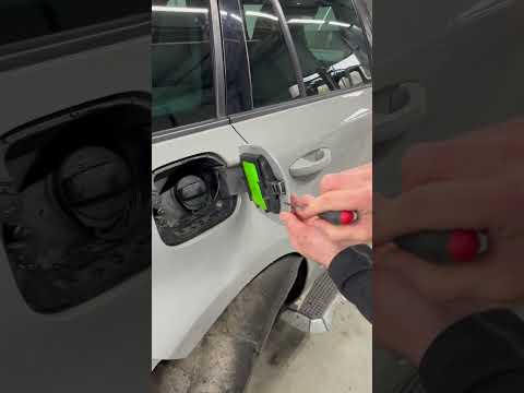 Skoda Octavia RS Tankdeckel Demontage