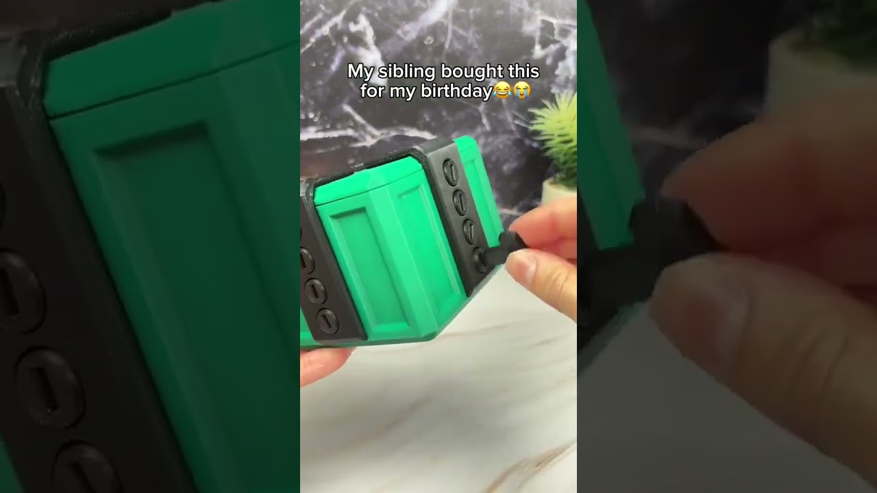 Annoying Gift Box - 3D Printed Gift Box