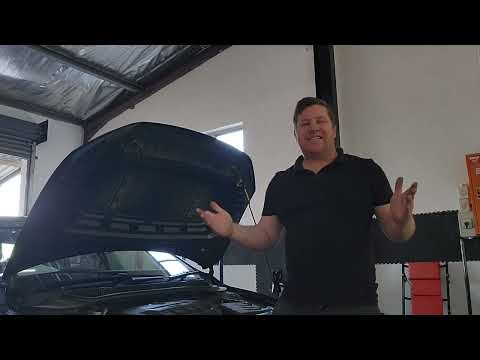 How to check your oil level. Where should your oil be on your dipstick?
