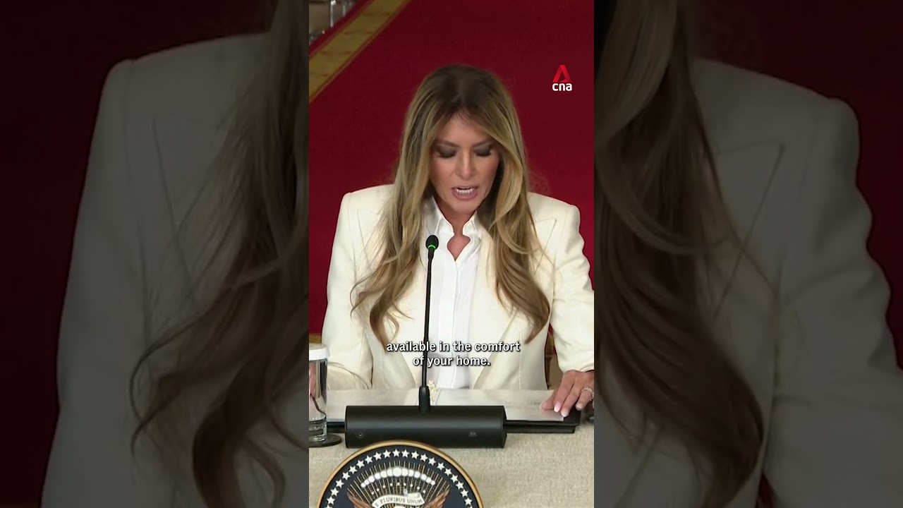 Melania Trump, flanked by robot, pitches AI-powered humanoid educators for children
