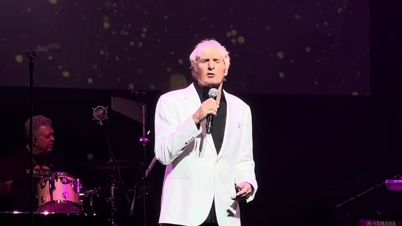 Michael Bolton - When a man loves a woman ( Live in Singapore 2023 )
