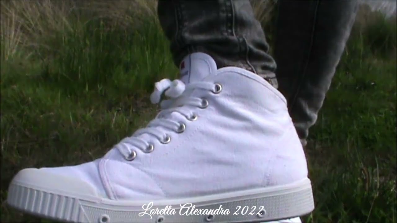 My new white SpringCourt B2 preview