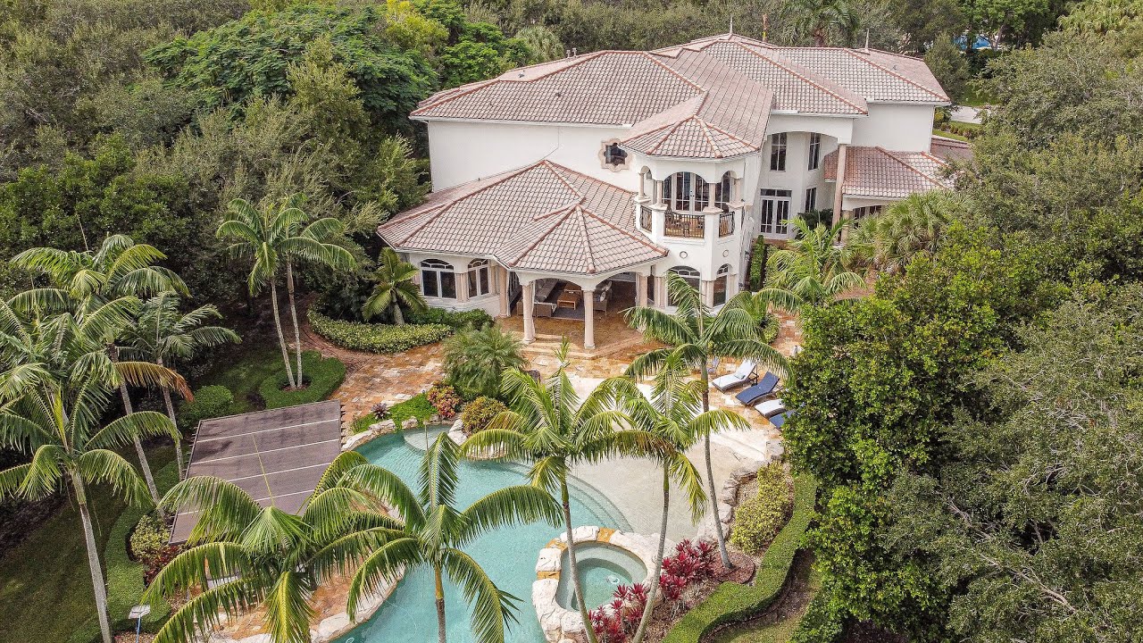 2920 Hunter Rd    WESTON WINDMILL RANCH ESTATES - Morris Newman - United Realty Group