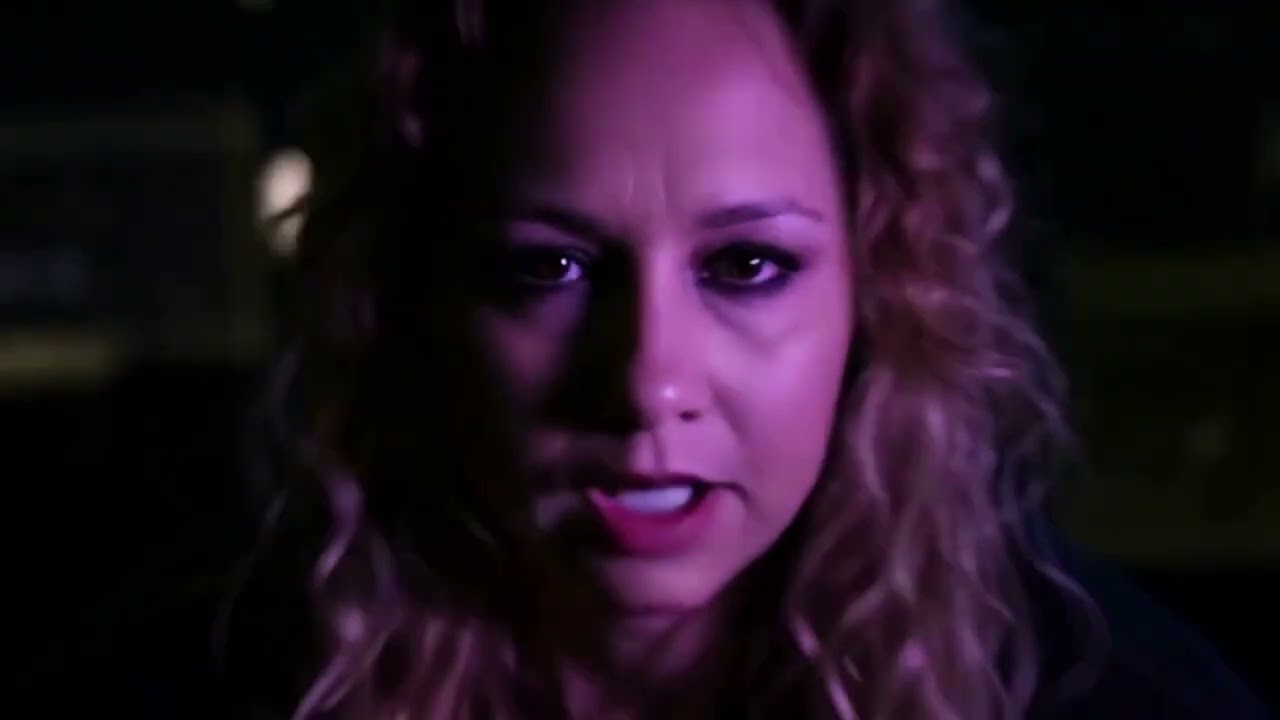 Falsos  Amigos - CLAUDETTE (Official Music Video 2026)