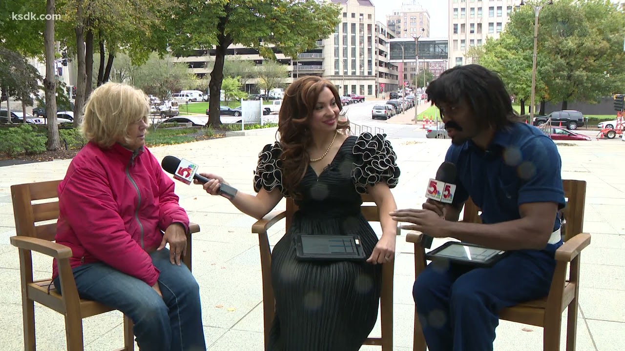 Matina the Medium gives a reading live on the air