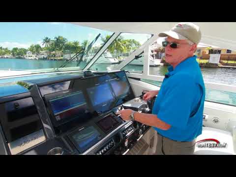 Formula 430 All Sport Crossover (2018-) Test Video - By BoatTEST.com