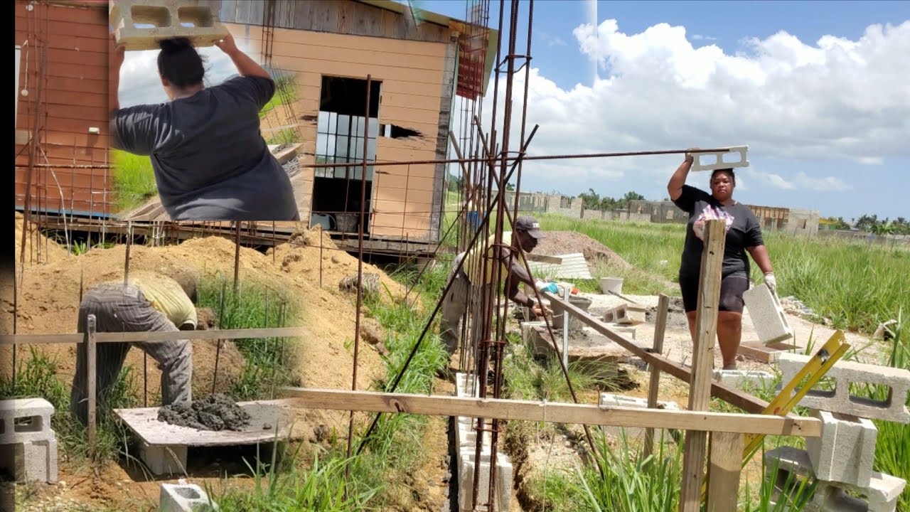 Laying some house blocks today 1876 3833800 