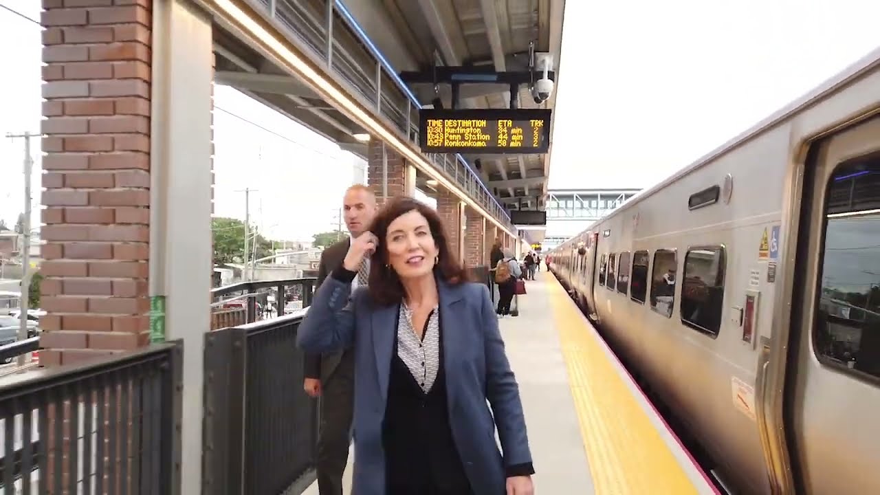 B-ROLL: LIRR Third Track Completion