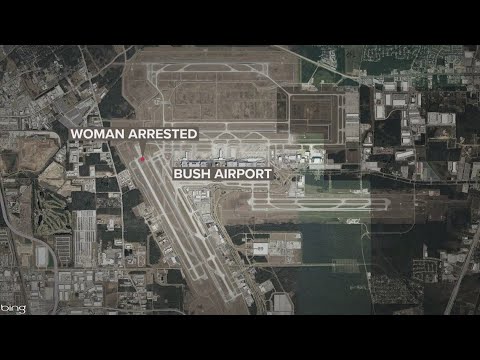 Woman on runway at IAH causes delays, airport officials say