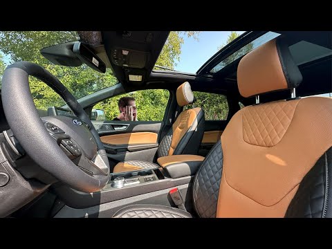 Ford Edge Interior (2022-2024 models)