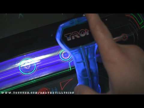 Tron - Videogame by Bally Midway | Museum of the Game