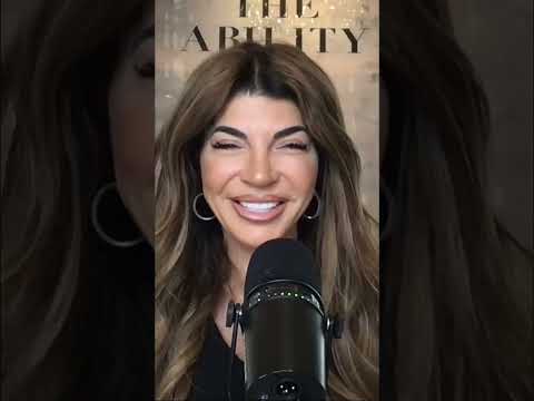 “It Was Awkward…” Teresa on Seeing Joe Giudice’s Family Post-Split 😬 #rhonj #teresagiudice
