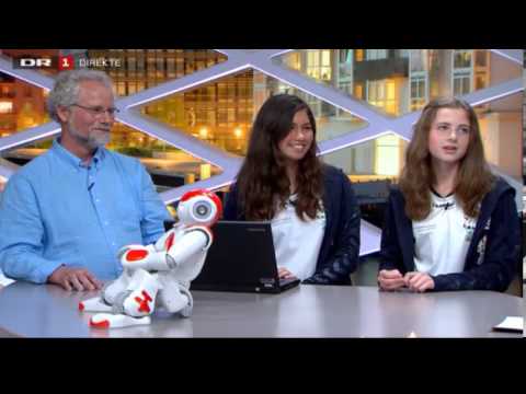 NAO robot in "Aftenshowet"