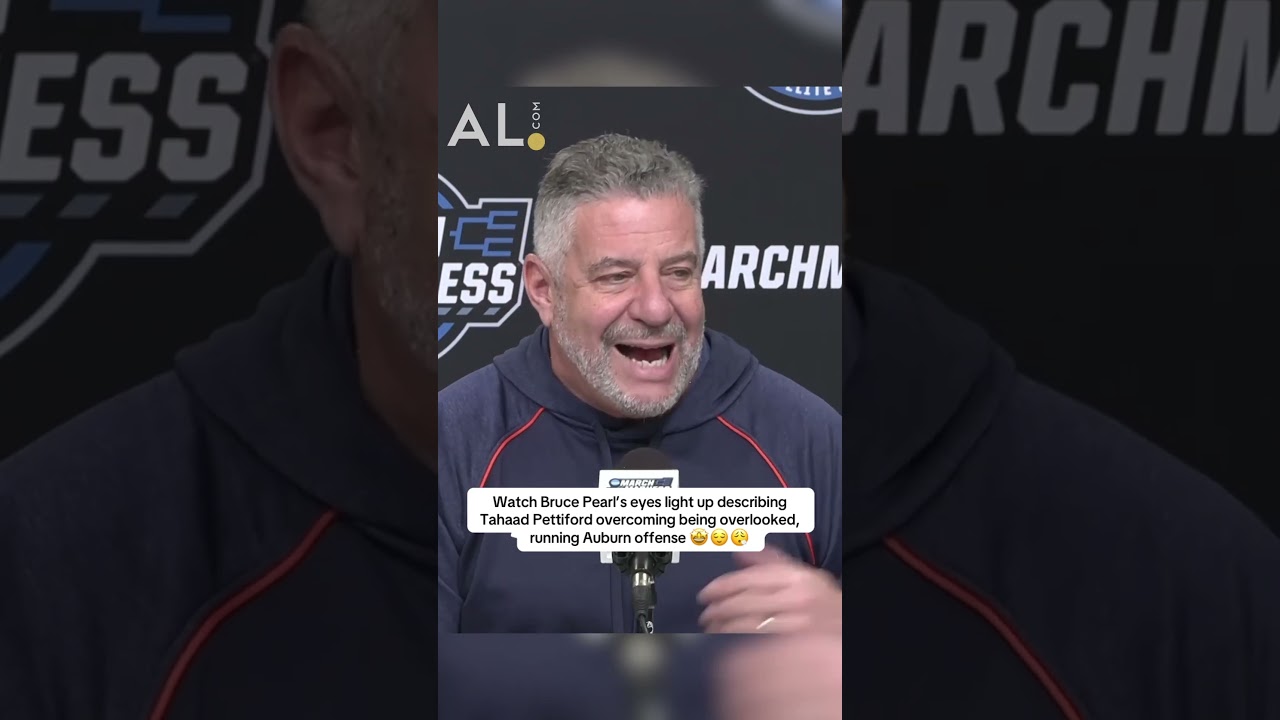 Watch Bruce Pearl's eyes light up talking about freshman guard Tahaad Pettiford 🤩
