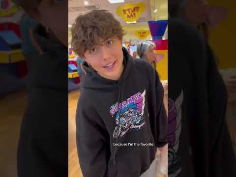 i took my mom to build a bear for the first time.