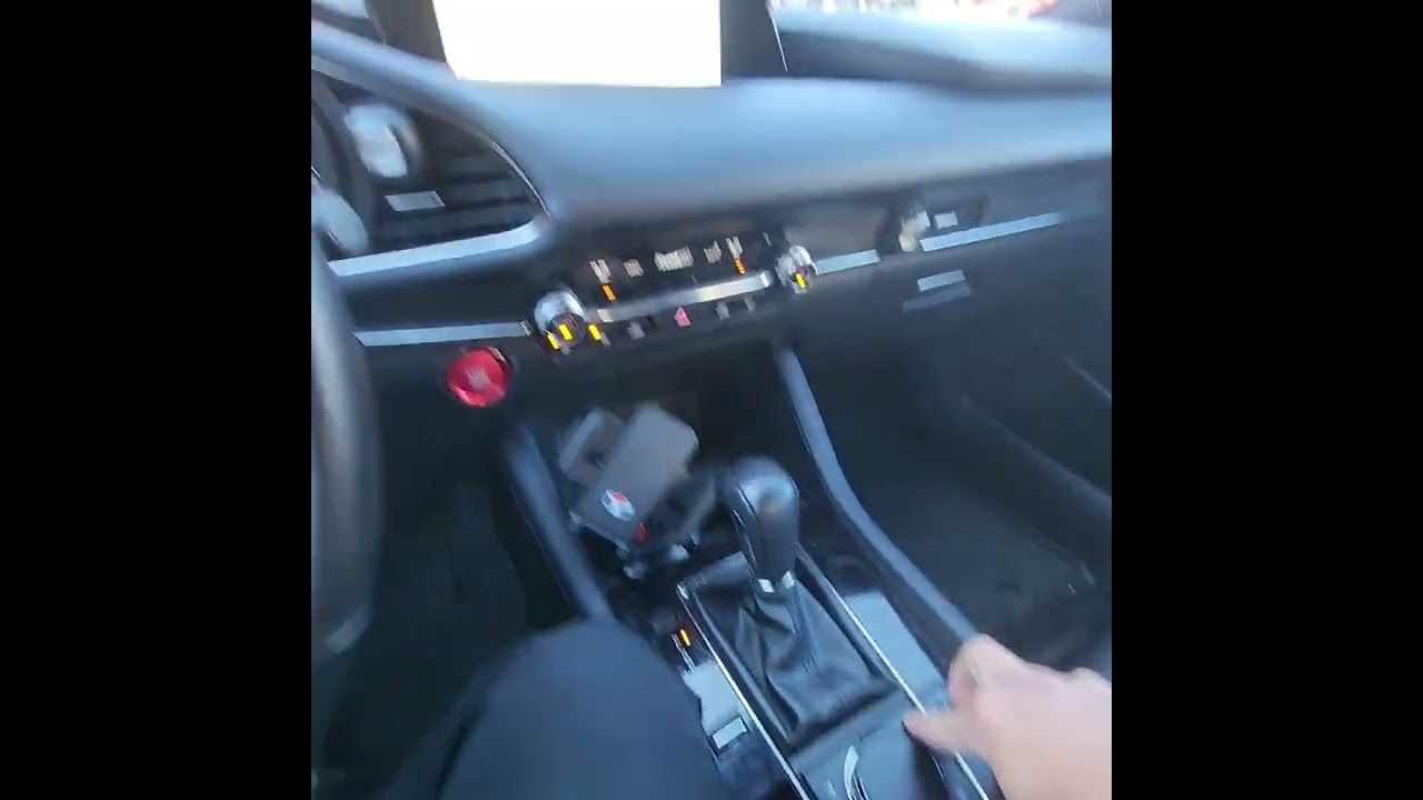 4TH GEN MAZDA3 SECRET DIAGNOSTICS MENU! 2022 MAZDA3 TURBO HATCH