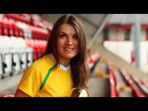 Laure James - Why you should apply for the Best job in the World!
