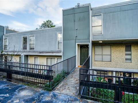Homes for Sale - 781 Country Place Drive, Houston, TX