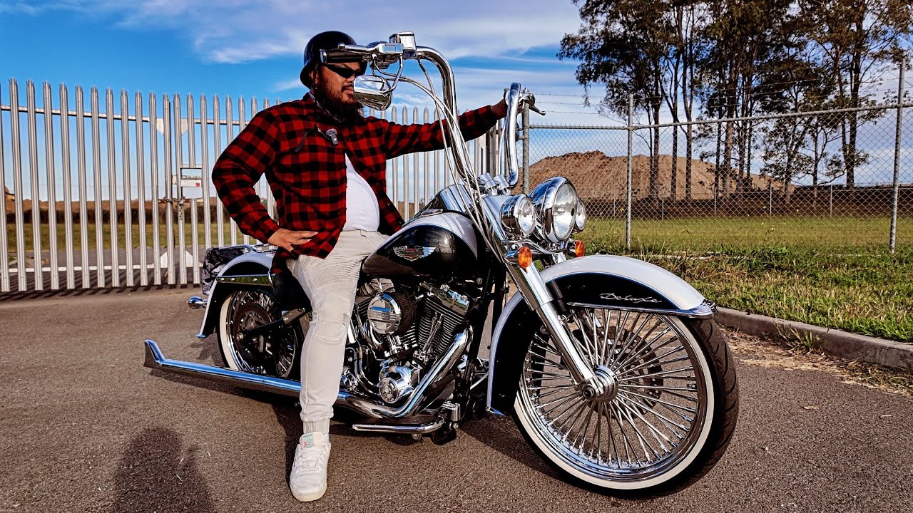 HARLEY DAVIDSON SOFTAIL DELUXE (VICLA) CHICANO STYLE.
