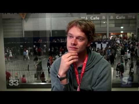 Theon Greyjoy Speaks! Alfie Allen Talks Game of Thrones