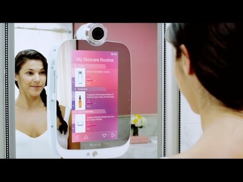 HiMirror monitors imperfections and skin health