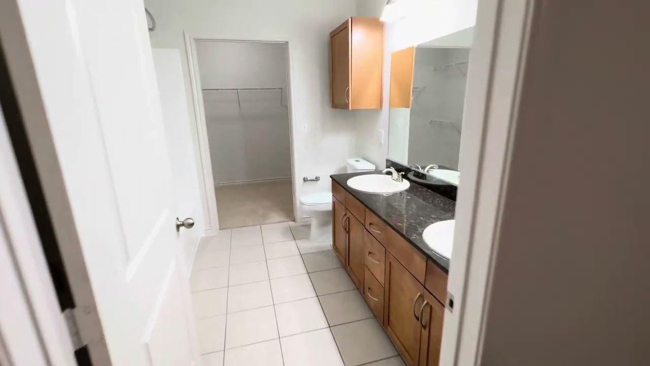 B3 Floor Plan 2 Bed/2 Bathroom 1,325sqft (Classic)