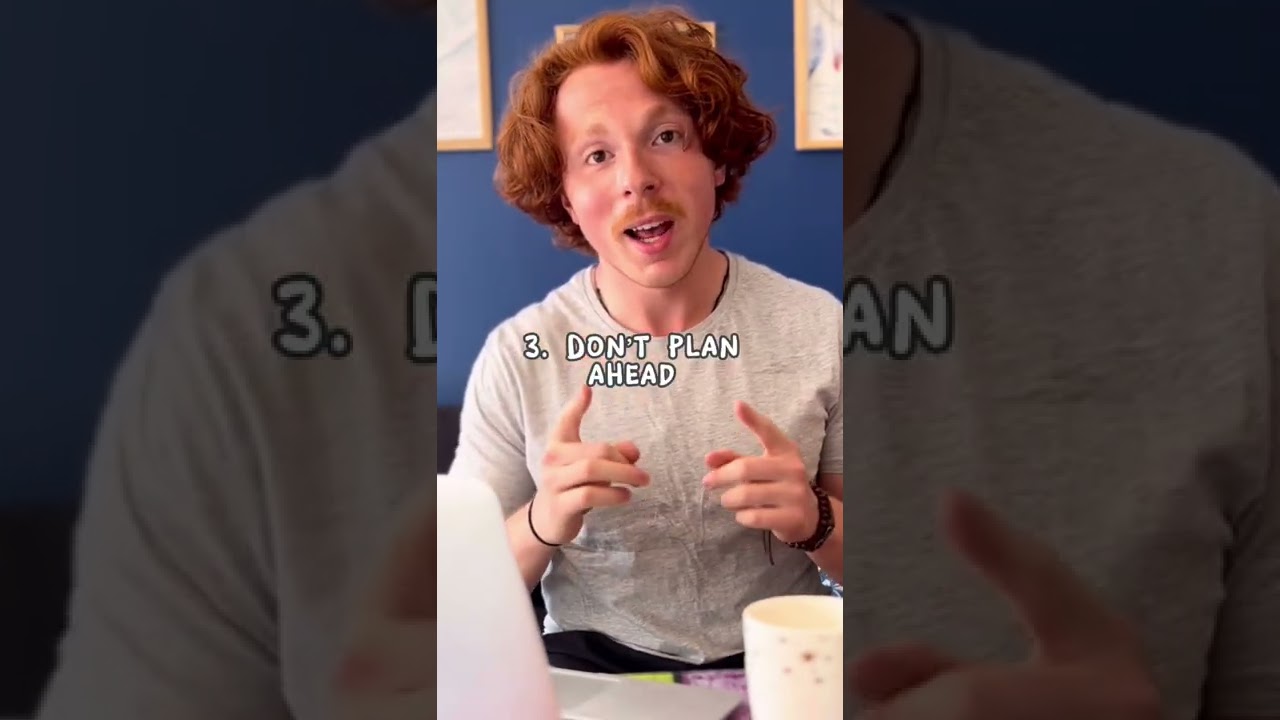 Solo Backpacking 🎒 What You Need To Know