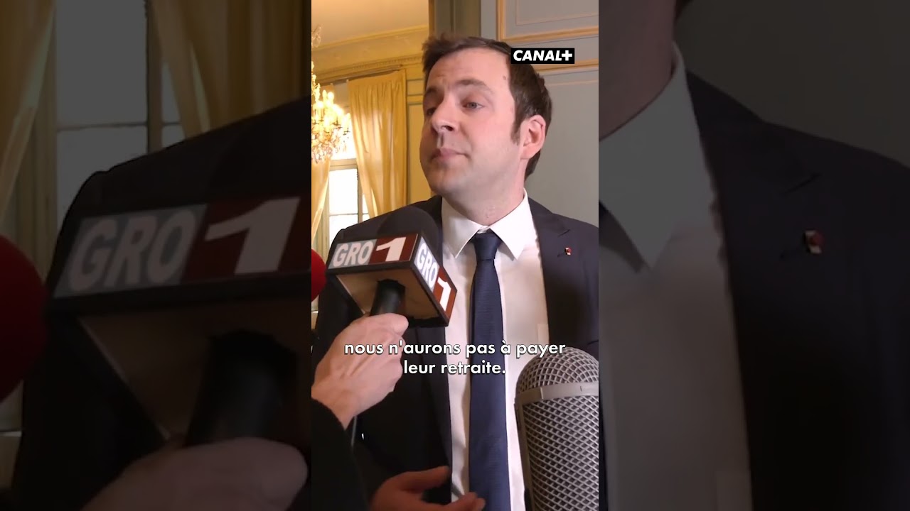 Emmanuel Micron a trouvé la solution pour qu'on parte plus tôt à la retraite - Groland - CANAL+
