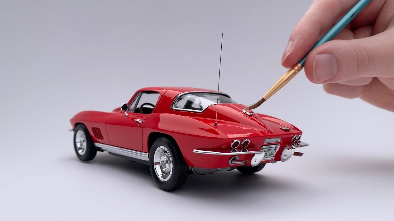 CHEVROLET CORVETTE STINGRAY - 1/25 Scale Model Car FULL BUILD