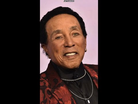 Smokey Robinson Breaks Silence On Serious Allegations With A Three-Word Response. #shorts