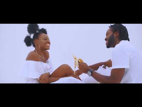 Shura - Allez Dire (Official Video)