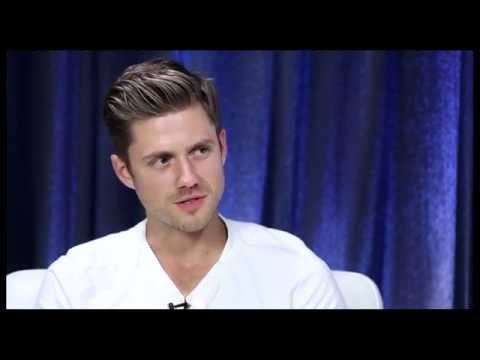 Show People With Paul Wontorek Interview: "Graceland" Star Aaron Tveit