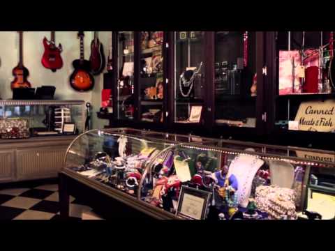 Lauren Kaminsky: Beauty & Essex | LoveGold