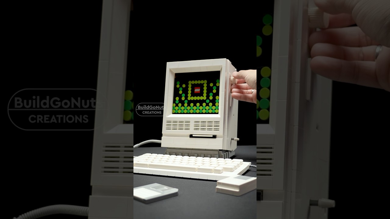 I built a 80s Macintosh vibe computer out of LEGO! #retrohardware #retrocomputing #lego #moc #asmr