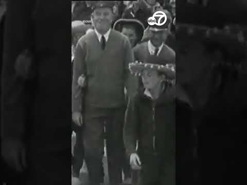 300,000 people crowd the Golden Gate bridge for its 50th Birthday