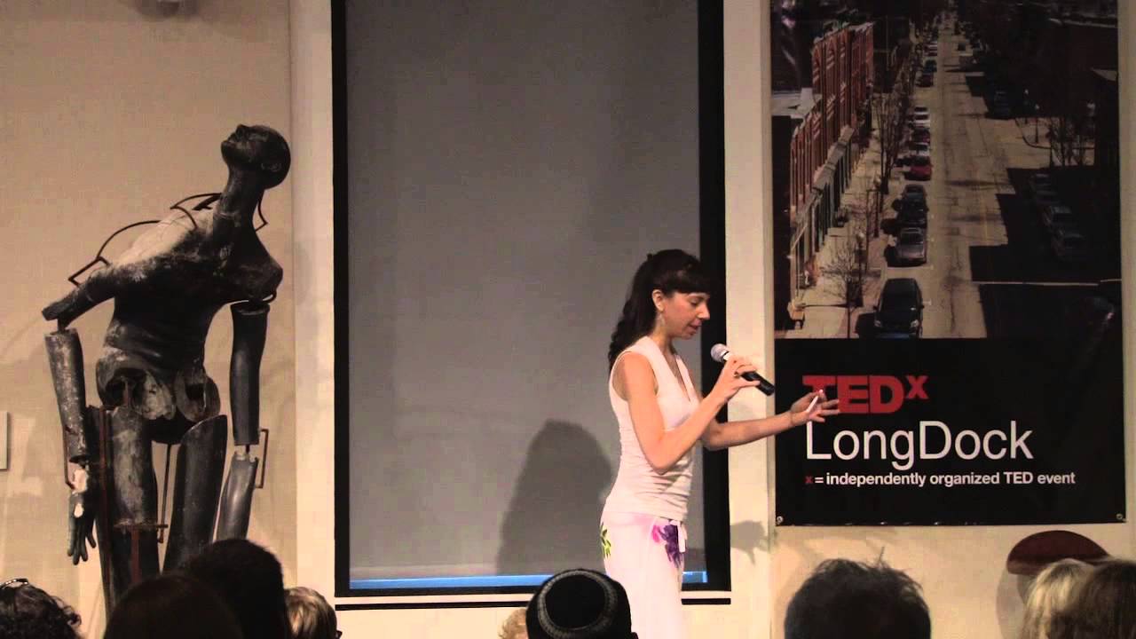 Tango & the art of connection -- partnerships build communities | Sarah Jacob | TEDxLongDock