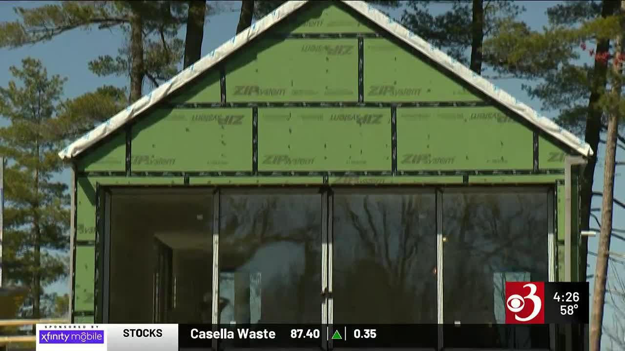 Picking the right contractor for remodeling projects