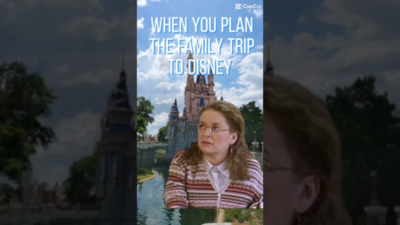 When you plan the trip to Disney, you're important 😆 #gif #memes #vacation #disney #funny #lol #fun